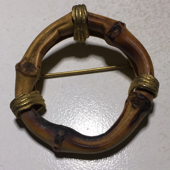 Jewelry | Antique Vintage Wooden Gold Metal Round Pin | Poshmark